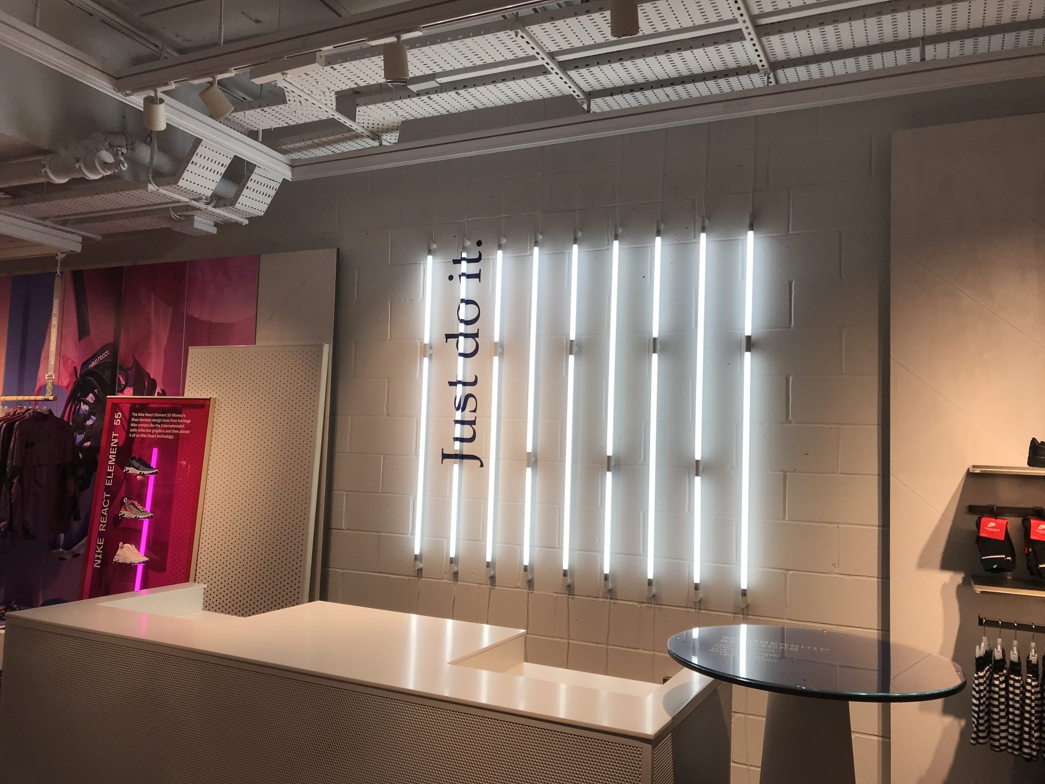 'Shift in materials strategy': Nike teams up with textile-to-textiles ...